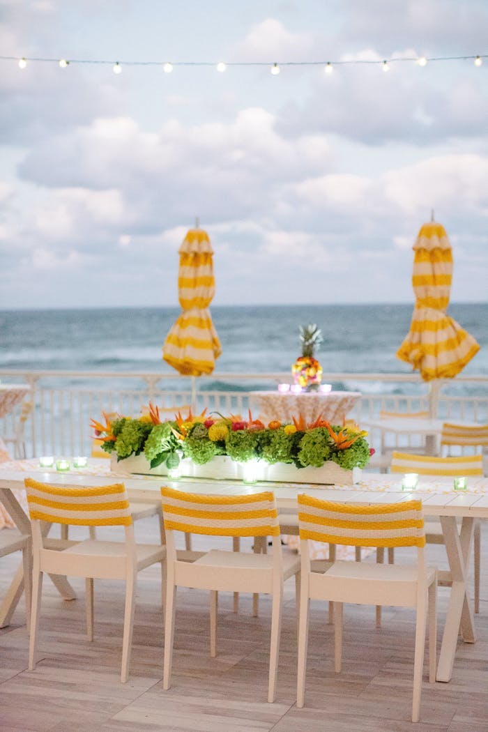 10 Tropical-Theme Party Ideas for a Celebration in Paradise - PartySlate