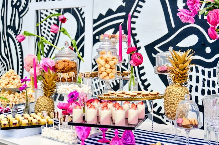 10 Tropical-Theme Party Ideas for a Celebration in Paradise - PartySlate