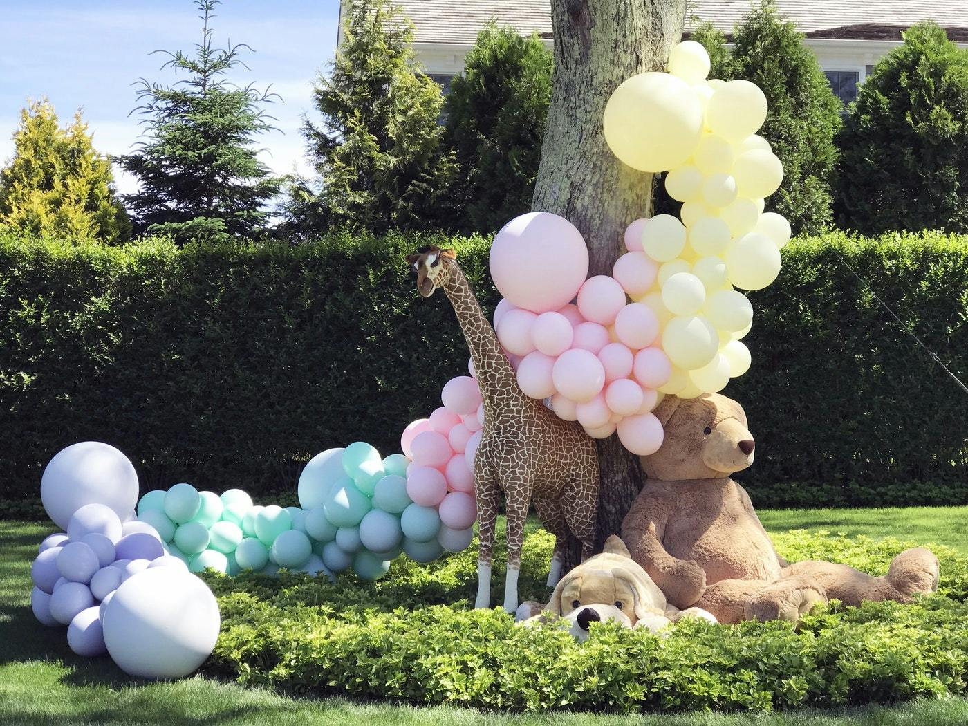 13 Creative 1st Birthday Balloon Ideas to Celebrate Your Little One PartySlate