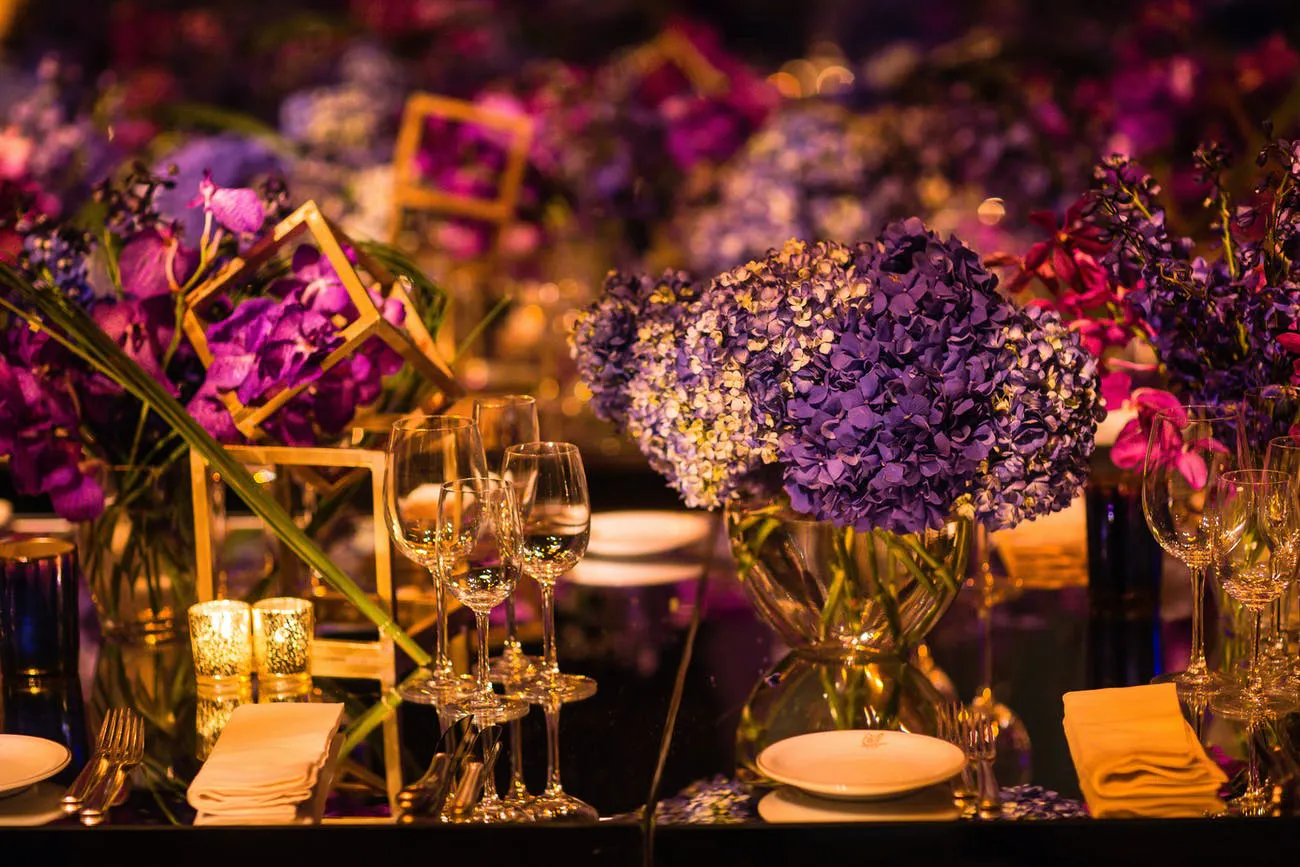 7 Gold Wedding Centerpiece Ideas that Gleam & Glisten - PartySlate