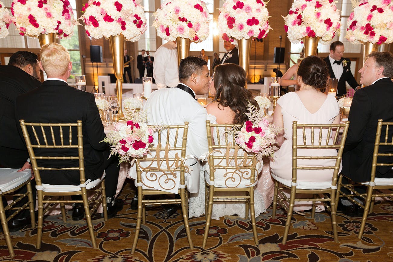 7 Gold Wedding Centerpiece Ideas that Gleam & Glisten - PartySlate