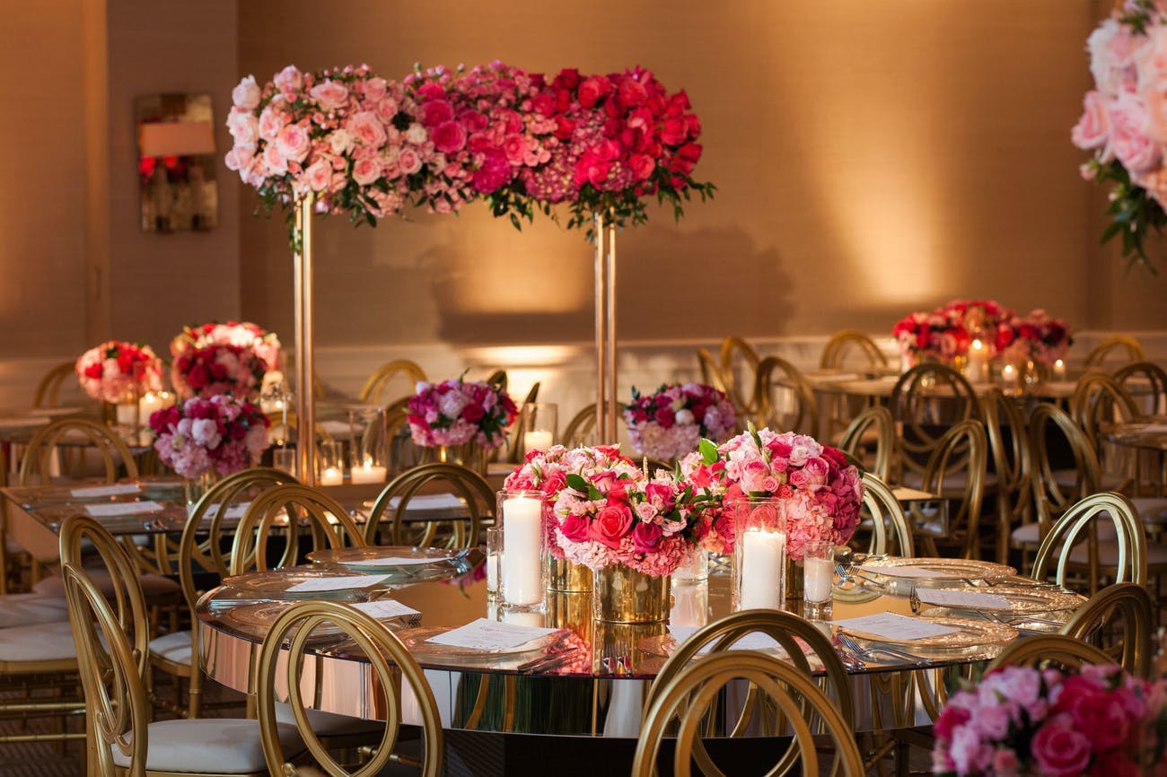 7 Gold Wedding Centerpiece Ideas that Gleam & Glisten - PartySlate