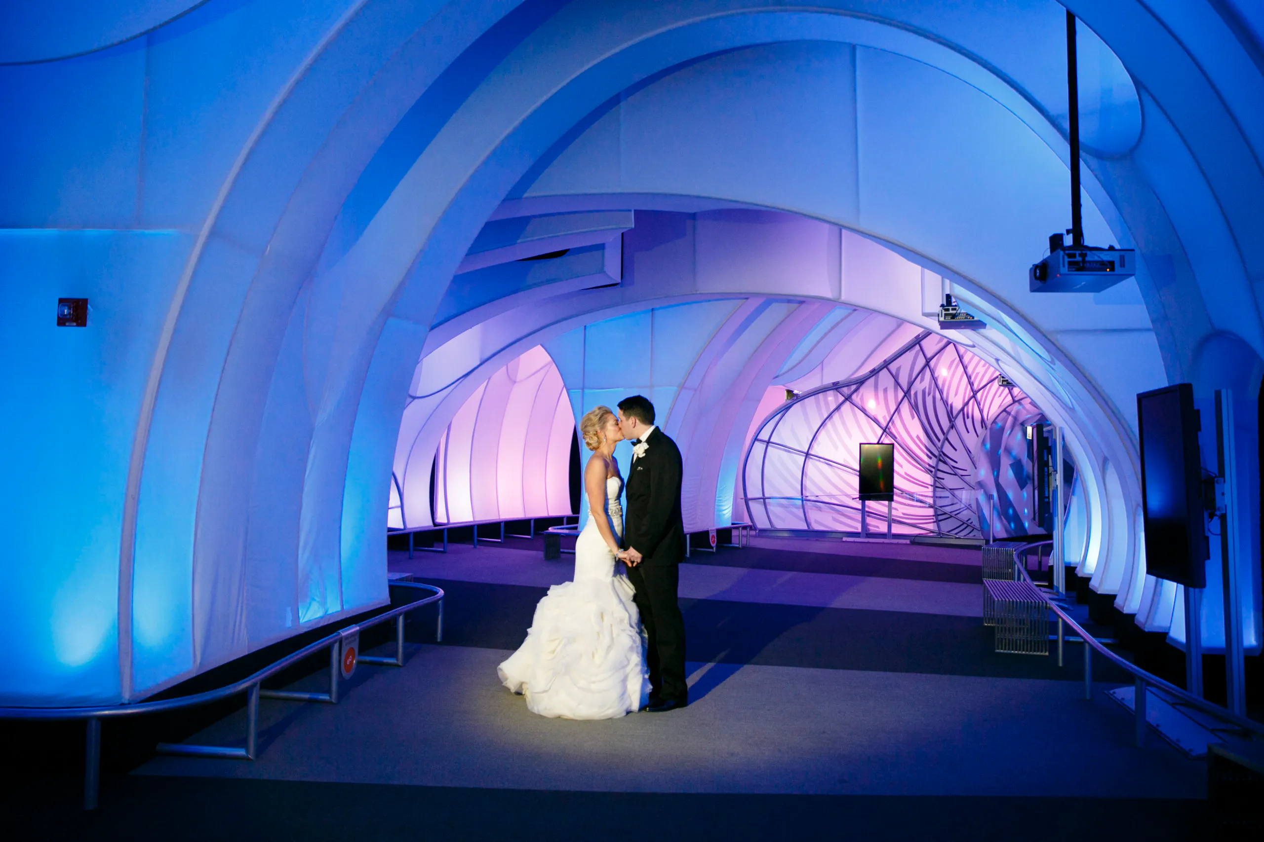 9 Celestial Wedding Ideas You’ll Love to the Moon and Back - PartySlate