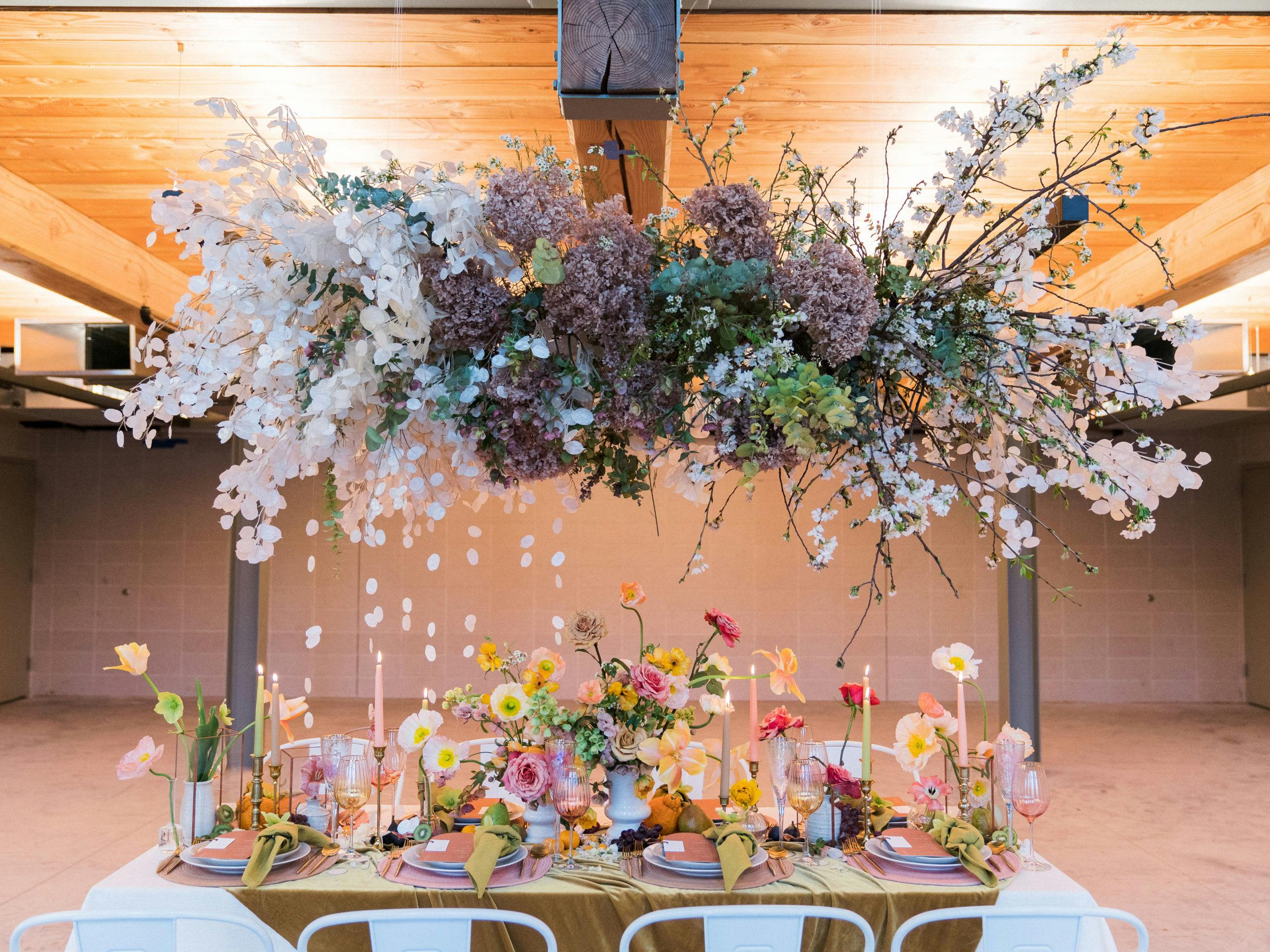 7 Fresh Ideas for Your Spring Wedding Centerpieces - PartySlate