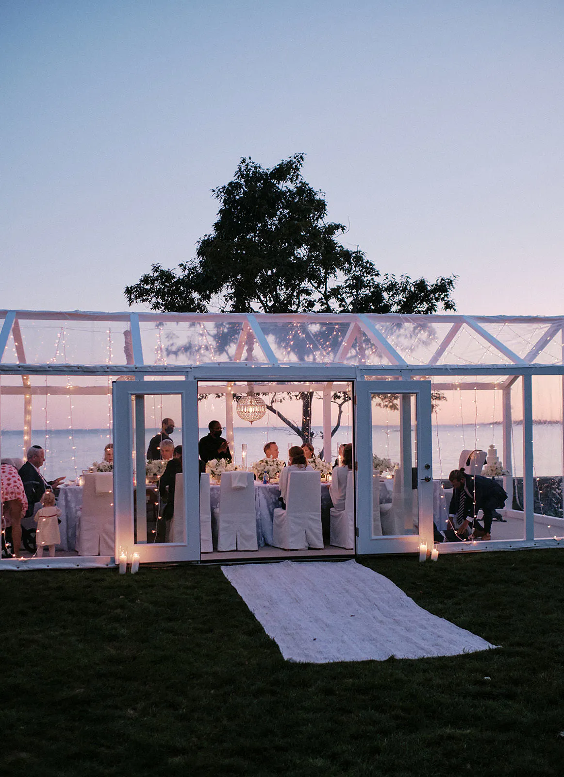 Preppy Weddings Are In — And These 9 Ideas Prove It - PartySlate