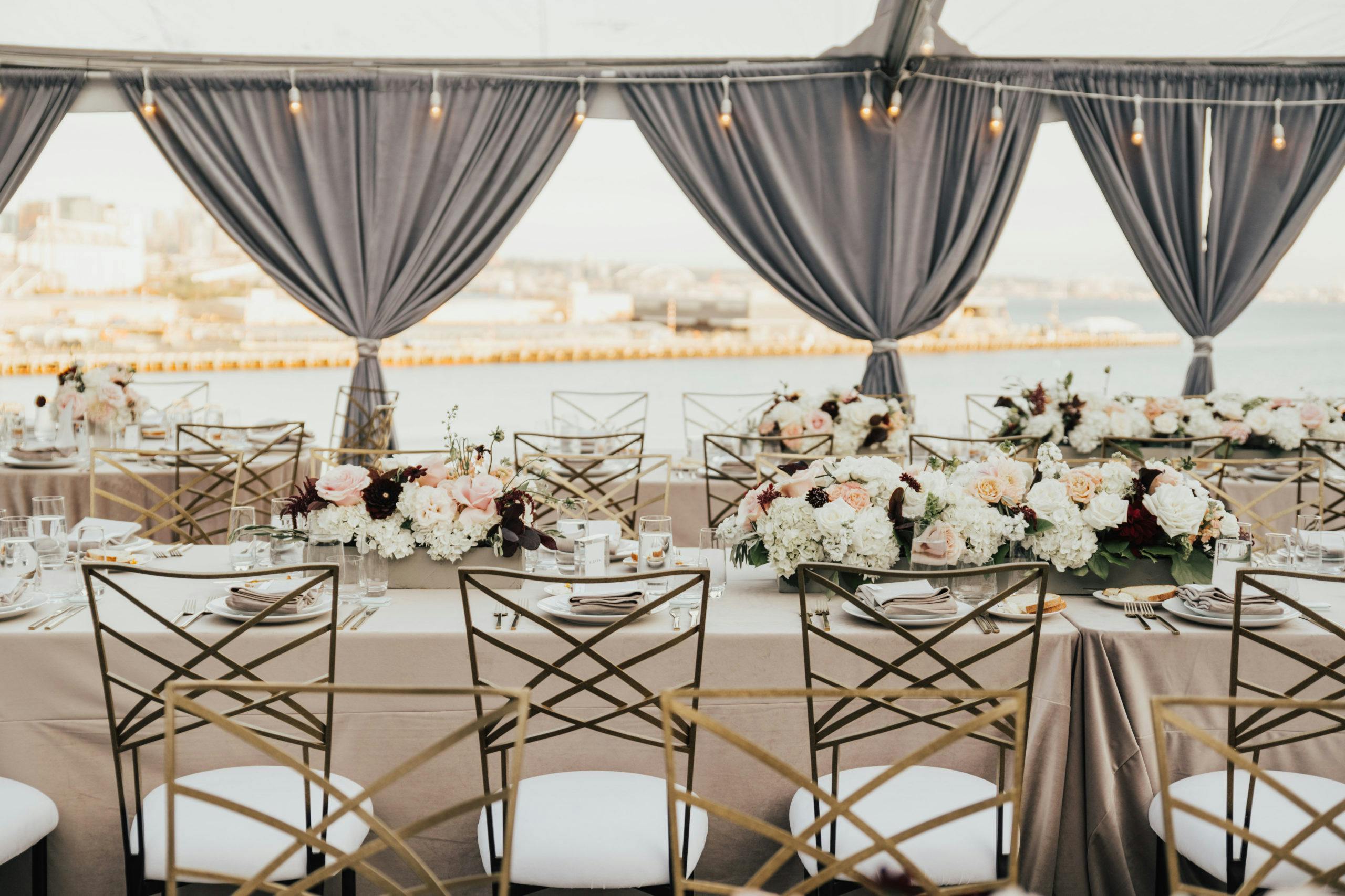 The Best Wedding Chair Rentals for Your Wedding Style - PartySlate