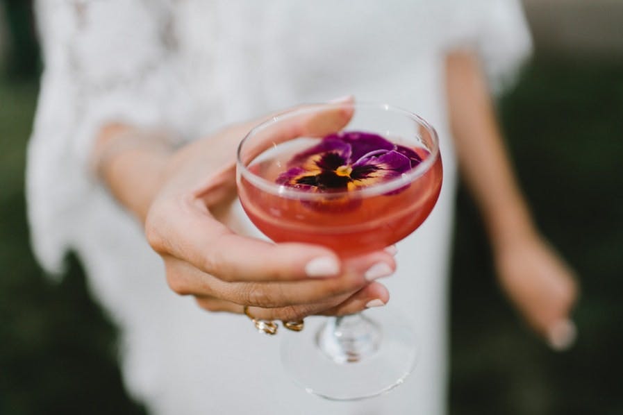 Stunning Celebrations Featuring the Pantone Color of 2019: Living Coral ...