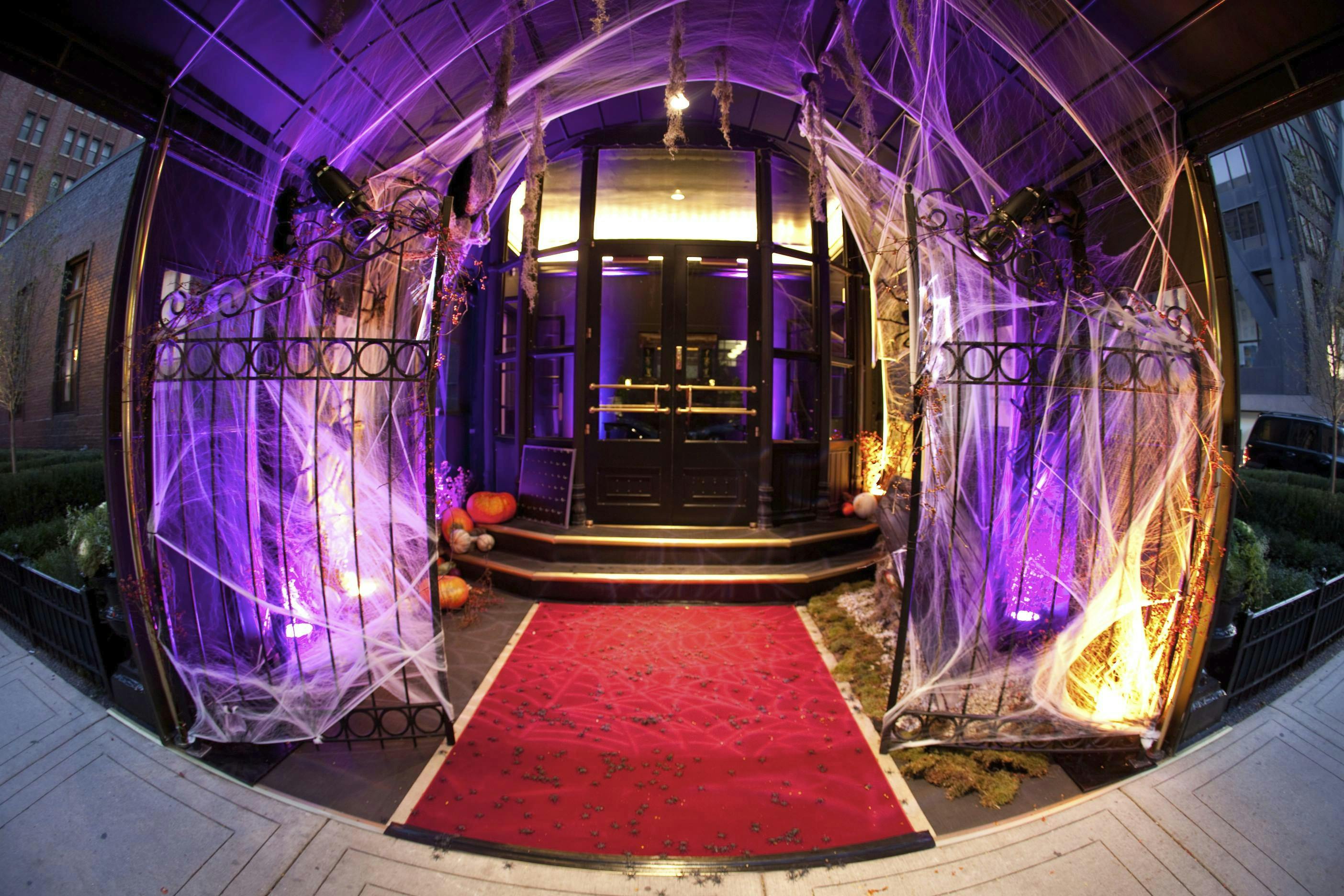 12 Hauntingly Perfect Halloween Parties - PartySlate